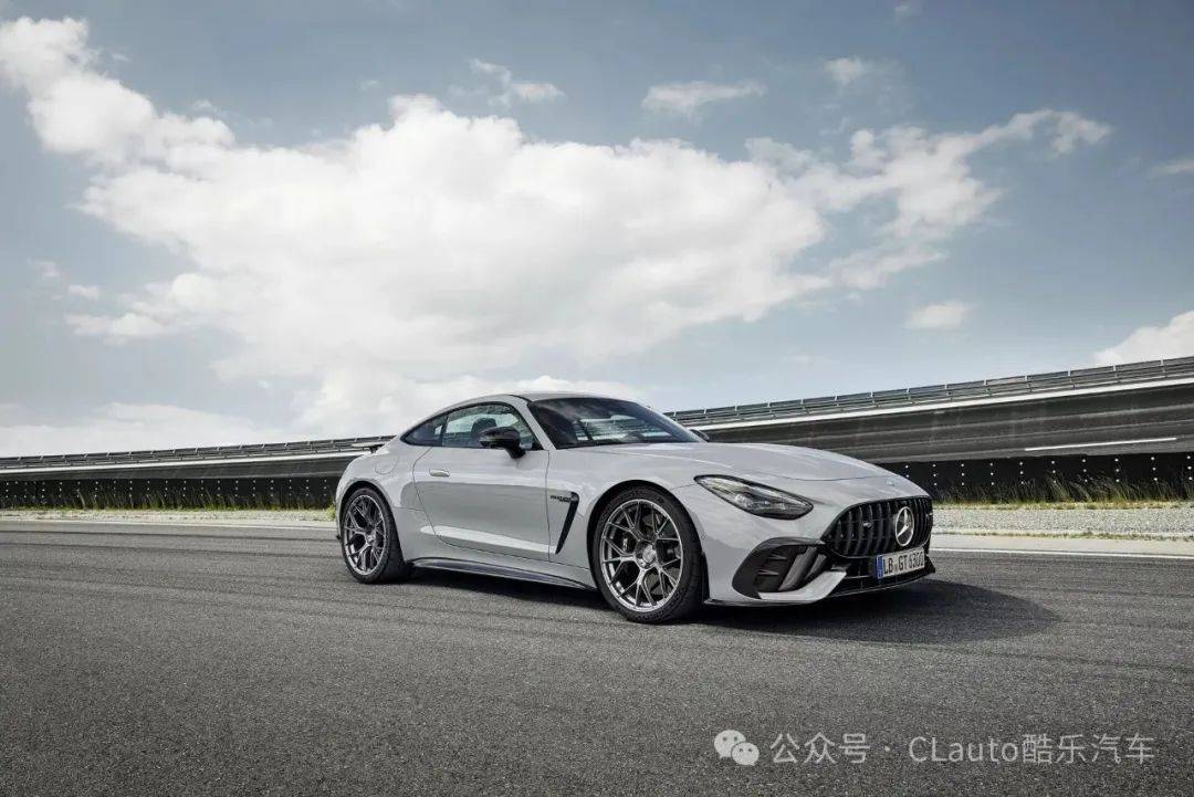 奔驰发布全新AMG GT 63 Pro 4Matic+，603匹大V8，全赛道取向 | 酷乐汽车_搜狐汽车_搜狐网