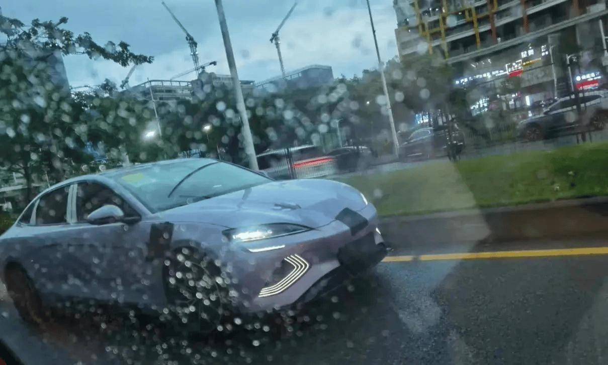 基于 800V 架构、配激光雷达，比亚迪海豹 07 EV 将于 8 月初发布_搜狐汽车_搜狐网