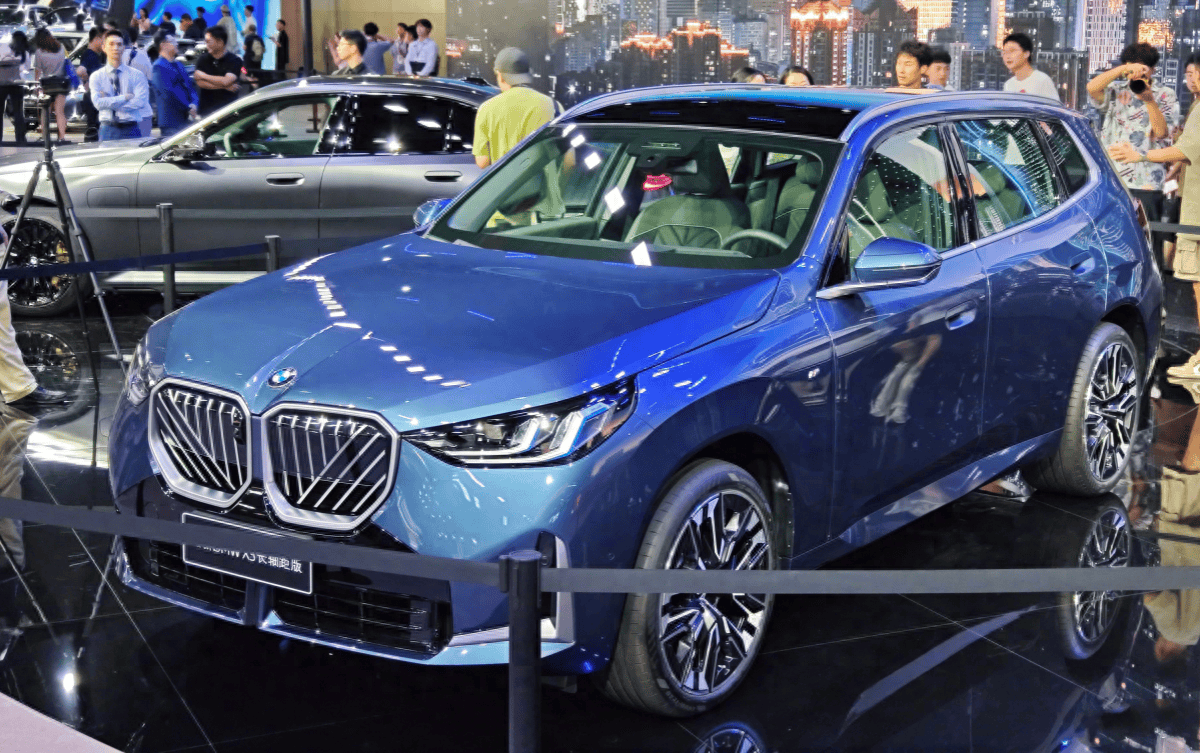 宝马X3L实车发布，轴距加长110毫米，这外观姿态如何？_搜狐汽车_搜狐网