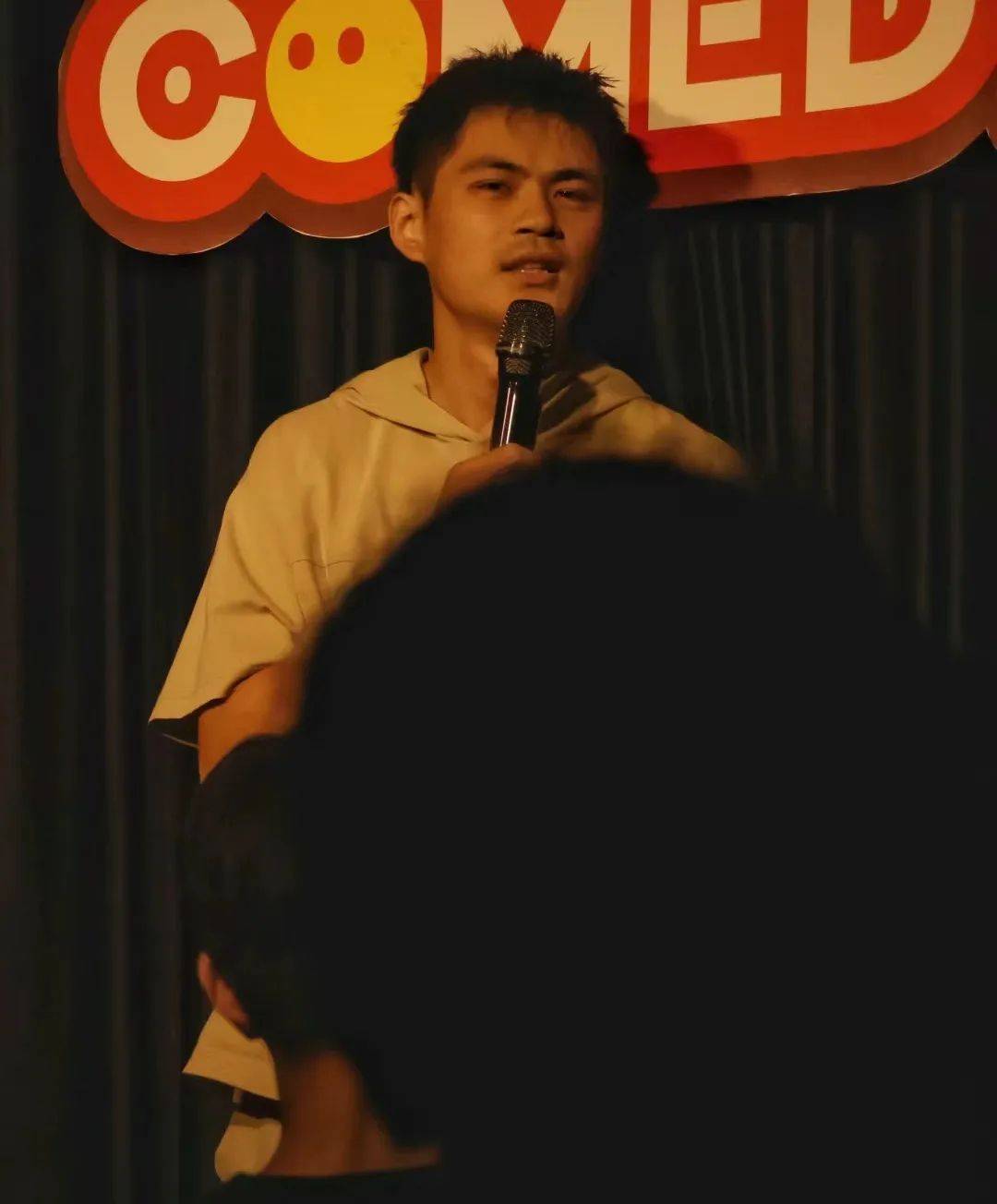 天大建筑学硕士设计院摸爬滚打4年后，成了“脱口秀狂魔”_合作_gcyj_工程