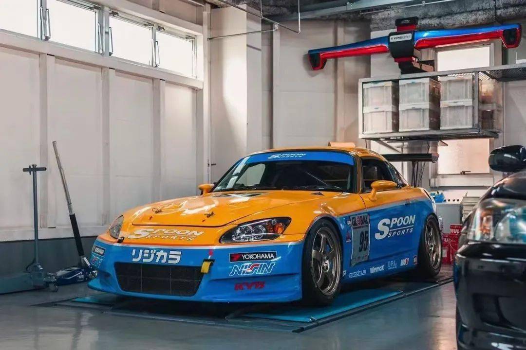 将自然吸气做到极致，SPOON改装本田S2000_搜狐汽车_搜狐网