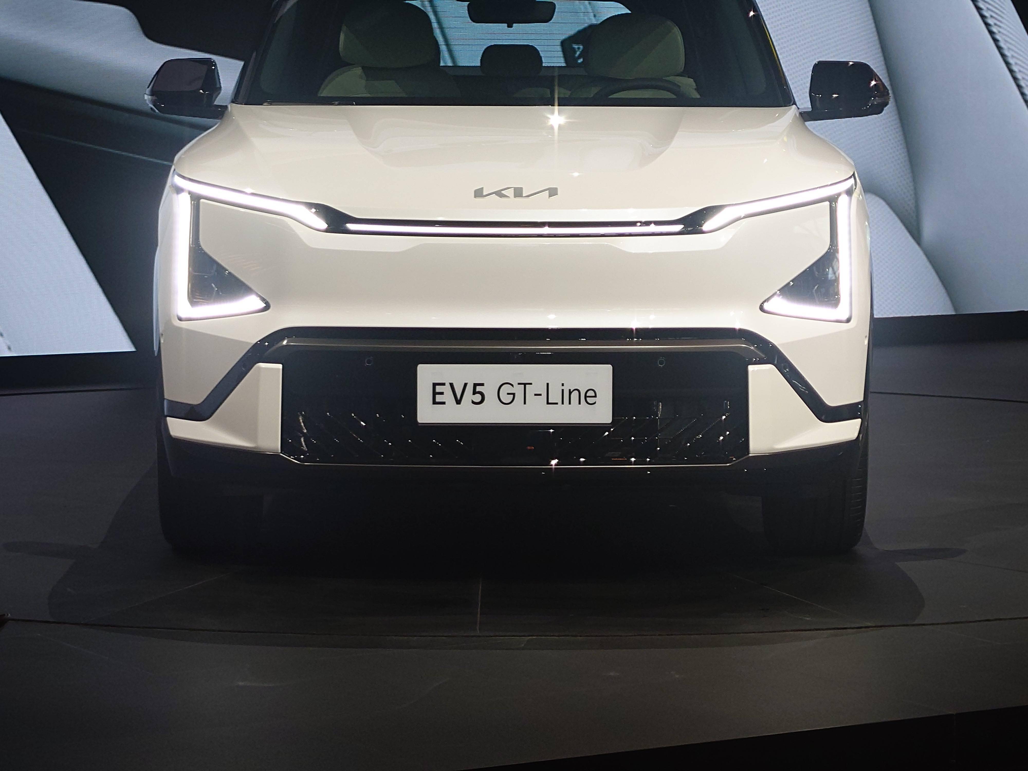 2024广州车展新看点：2025款起亚EV5正式亮相，售价14.98万元起，续航最高达720km！_搜狐汽车_搜狐网