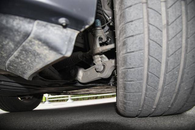 短途动态试驾蔚来ES6：拥有490Ps的马力，可4.5s破百，能入手吗？_搜狐汽车_搜狐网