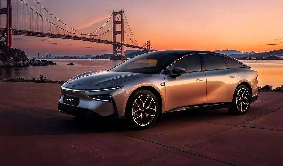 售20.88万元，配5C超充电池，小鹏P7+超长续航Max旗舰版真香了！_搜狐汽车_搜狐网