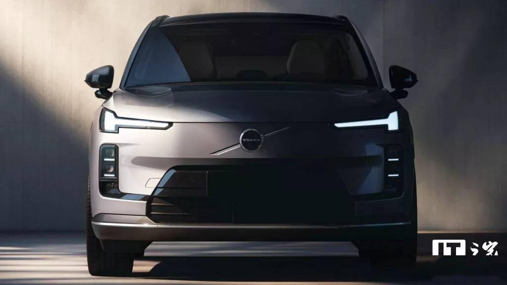 沃尔沃SMA超级混动架构登场，XC70中大型SUV成首款力作_搜狐汽车_搜狐网