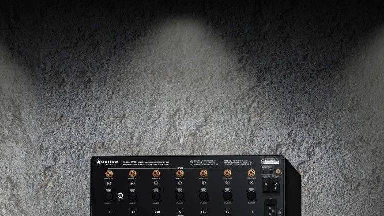 好物丨Outlaw Audio Model 7900旗舰7声道后级放大器_差分_阻抗_负载