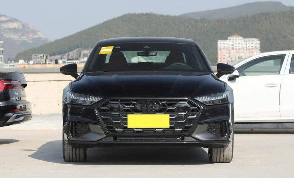 41万起的奥迪A7L杀疯了！实测比宝马5系香在哪，看完你就懂了_搜狐汽车_搜狐网