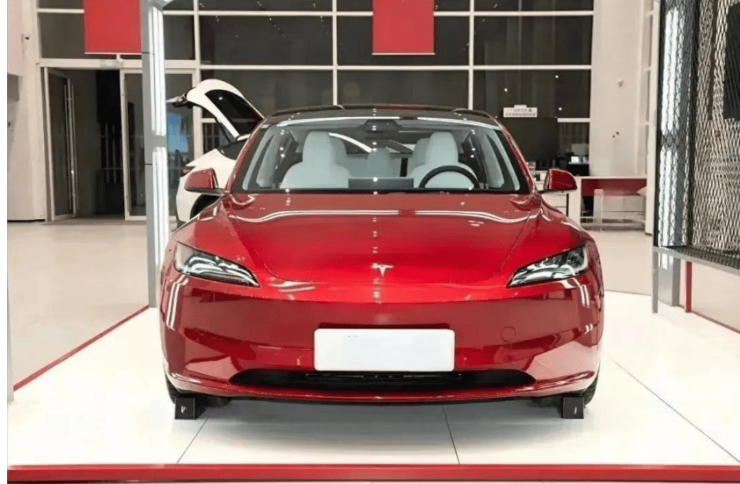 小米SU7对战特斯拉Model 3：车主实测，豪华感与成熟度差距一目了然_搜狐汽车_搜狐网