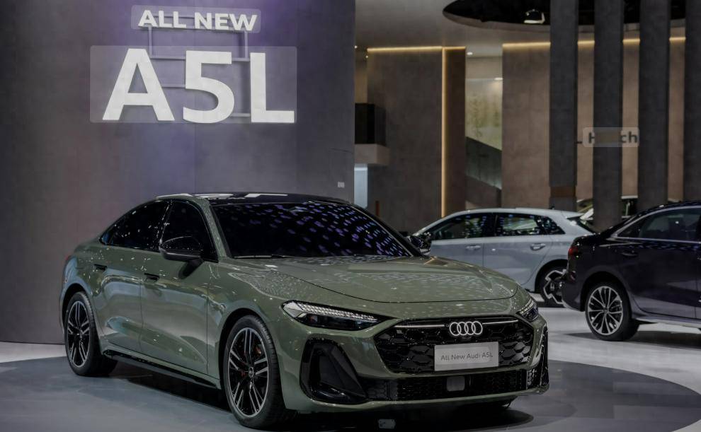 奥迪A5L预售25.68万起，华为智驾能成爆款密码吗？_搜狐汽车_搜狐网