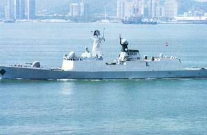 新批次054A护卫舰试航，舰炮换100炮，甲板加长好停直20_图片_舰空导弹_舰载直升机