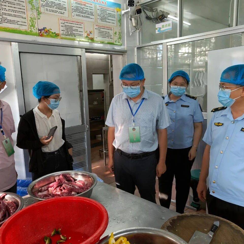江州区政协开展中小学校食品安全专项民主监督实地检查 筑牢校园饮食安全防线食材配送工作 9828