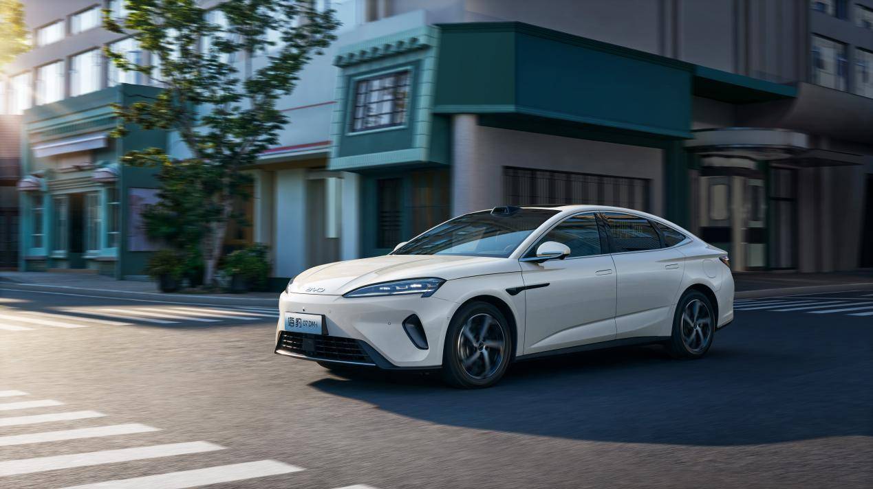 2026款海豹07DM-i上市，售价14.98万元起_天神_辅助_智能