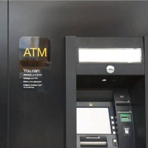 CBA又崩了！线上服务全断，ATM、支付一度停摆_澳洲联邦银行_App_出现故障