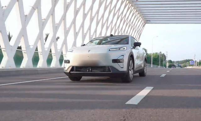 10万预算选车干货！零跑B10、深蓝S05和银河E5谁更值得买？_搜狐汽车_搜狐网