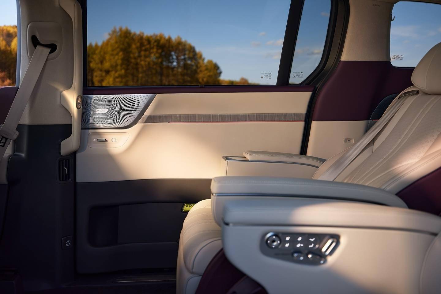 CLTC 1602km号称全球续航最长大七座，小鹏X9超级增程下周亮相_搜狐汽车_搜狐网